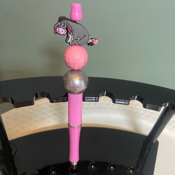 Hand Crafted | Holiday | Artisan Designed Beaded Pen Winnie The Pooh ...